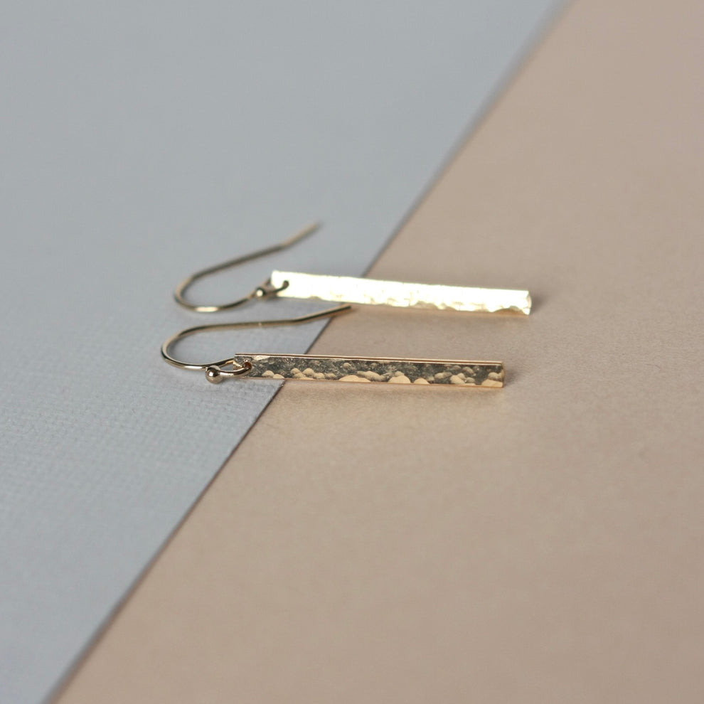 Hammered Gold Bar Earrings – julie garland jewelry
